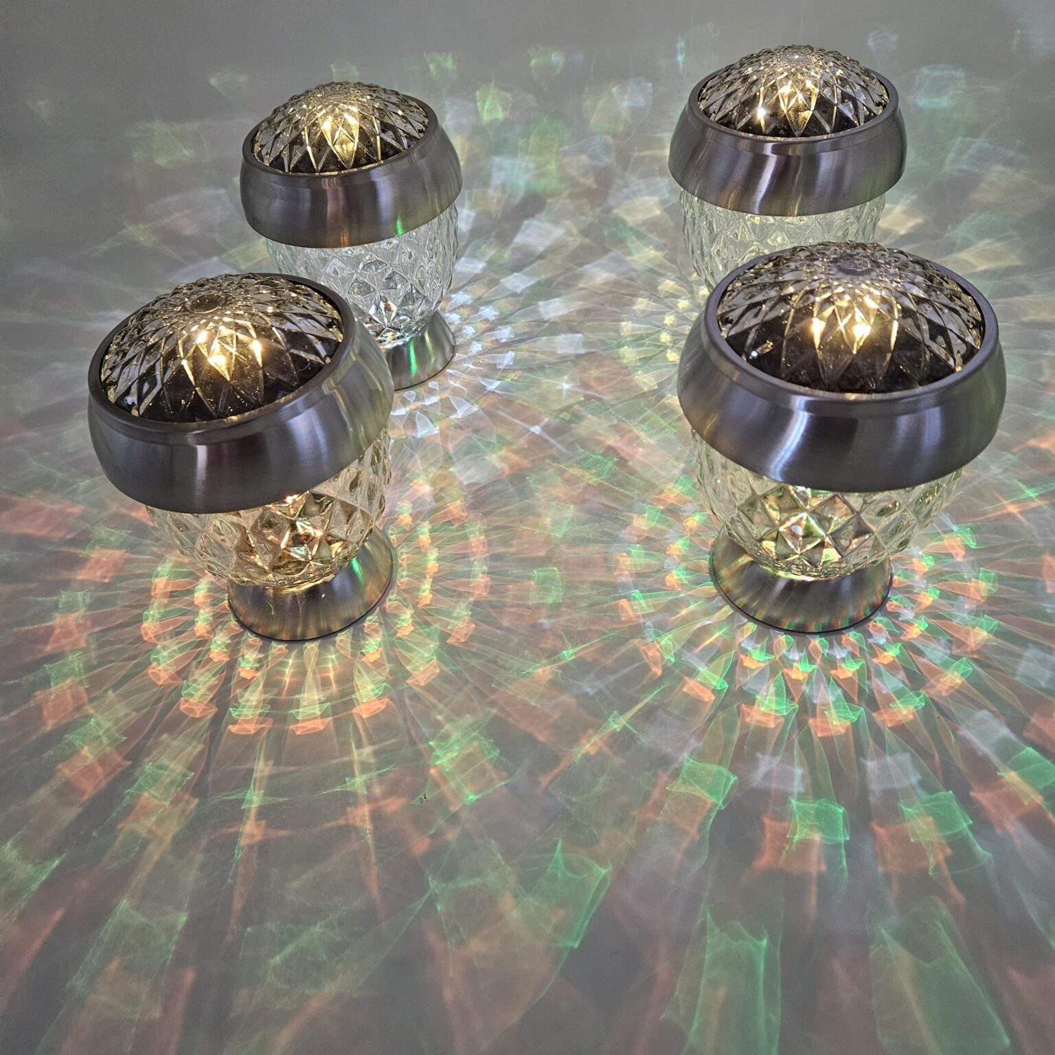 Solithia Kristall Solarleuchte 4er Set Rainbow - Kalle Kommt